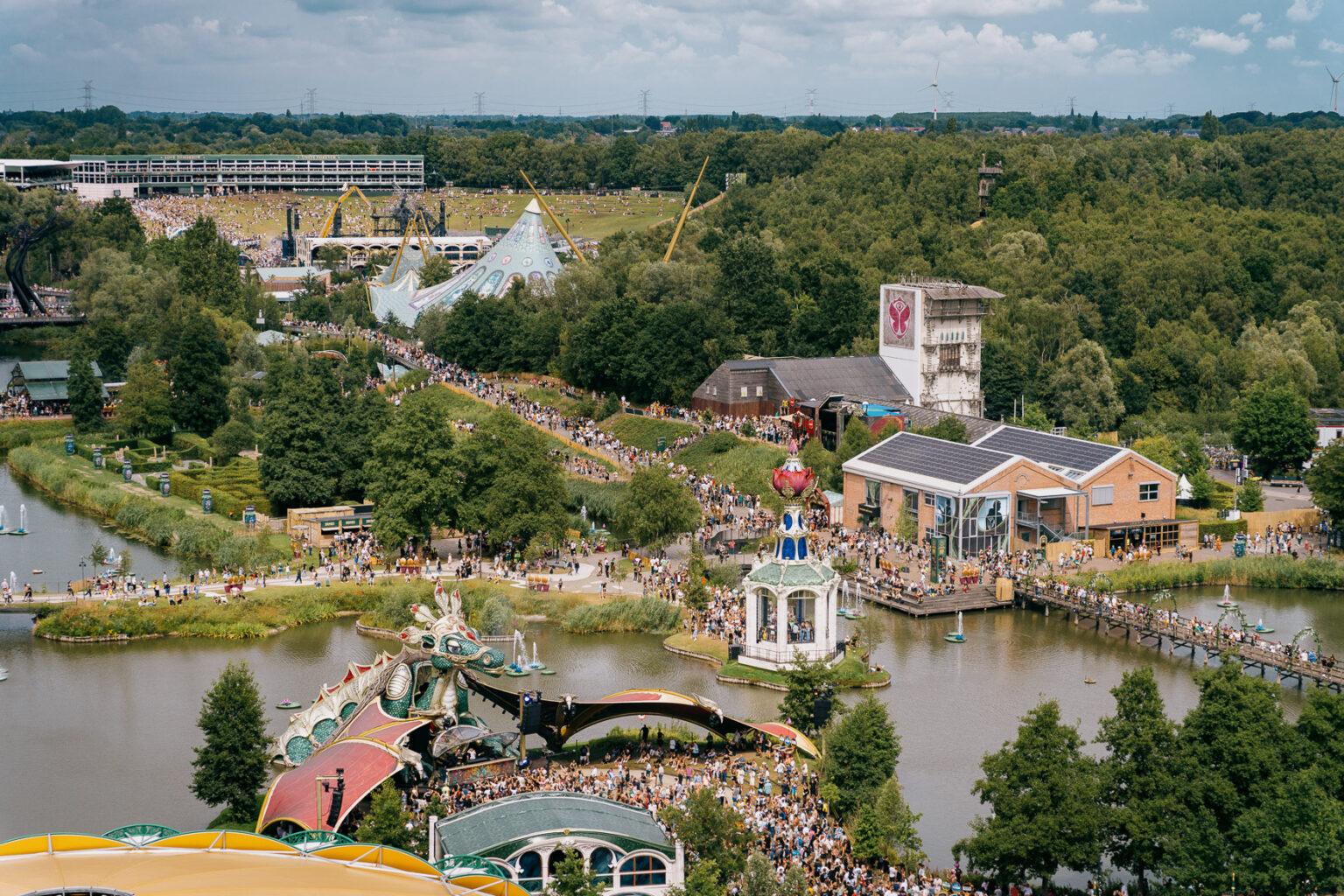 Tomorrowland 2025 W2 – Sonntag: Sub Zero Project, Steve Aoki und Martin ...
